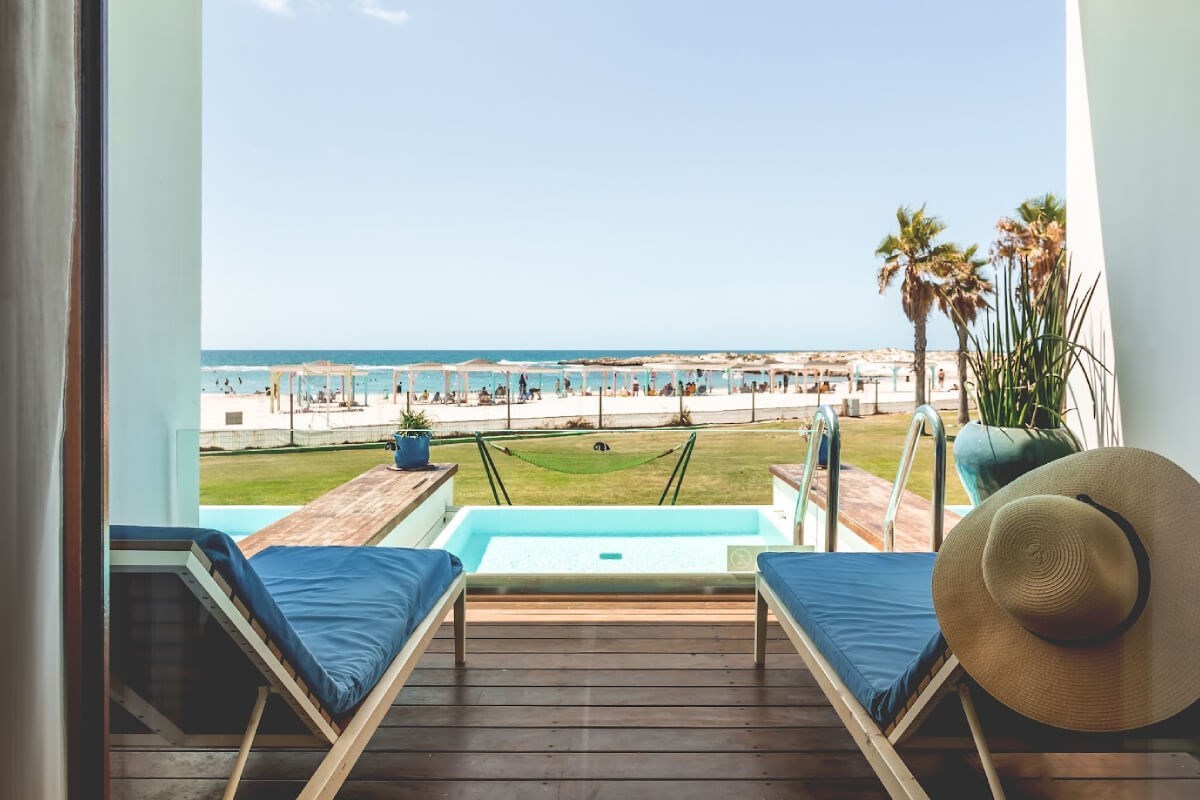 luxurious Rooms and Suites - Nahsholim Sea Side Resort